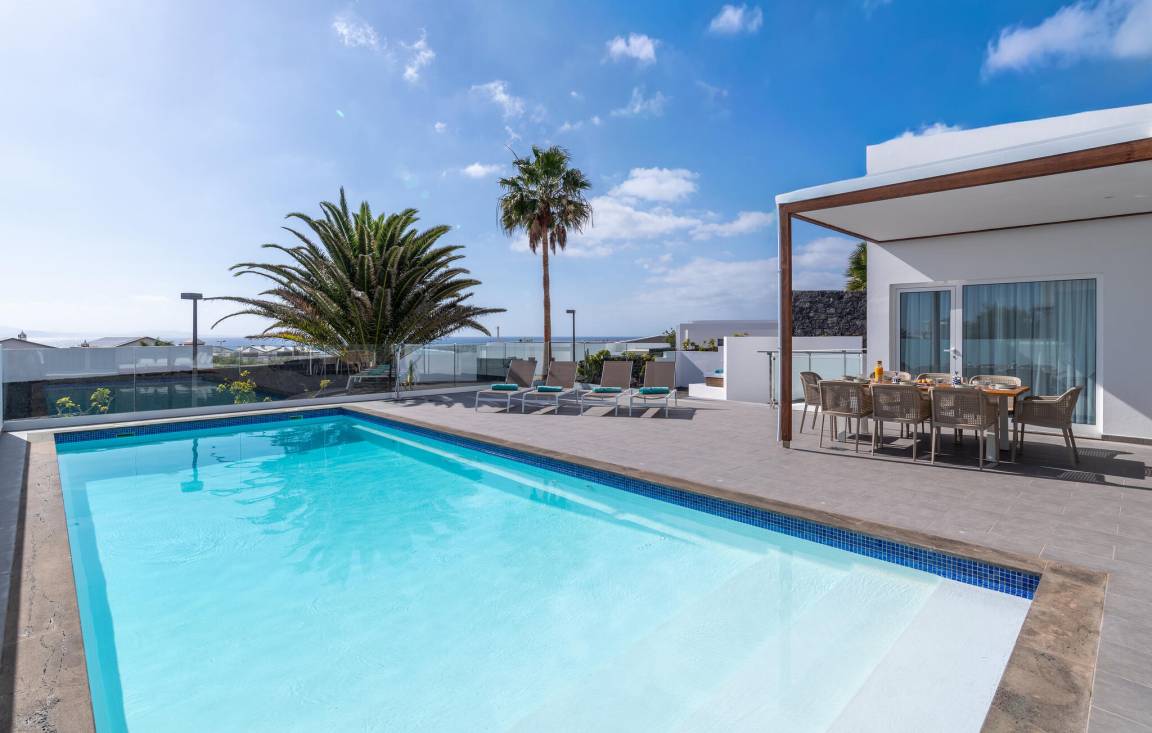126 M² Maison De Vacances ∙ 4 Chambres ∙ 8 Personnes - Playa Blanca, Espagne