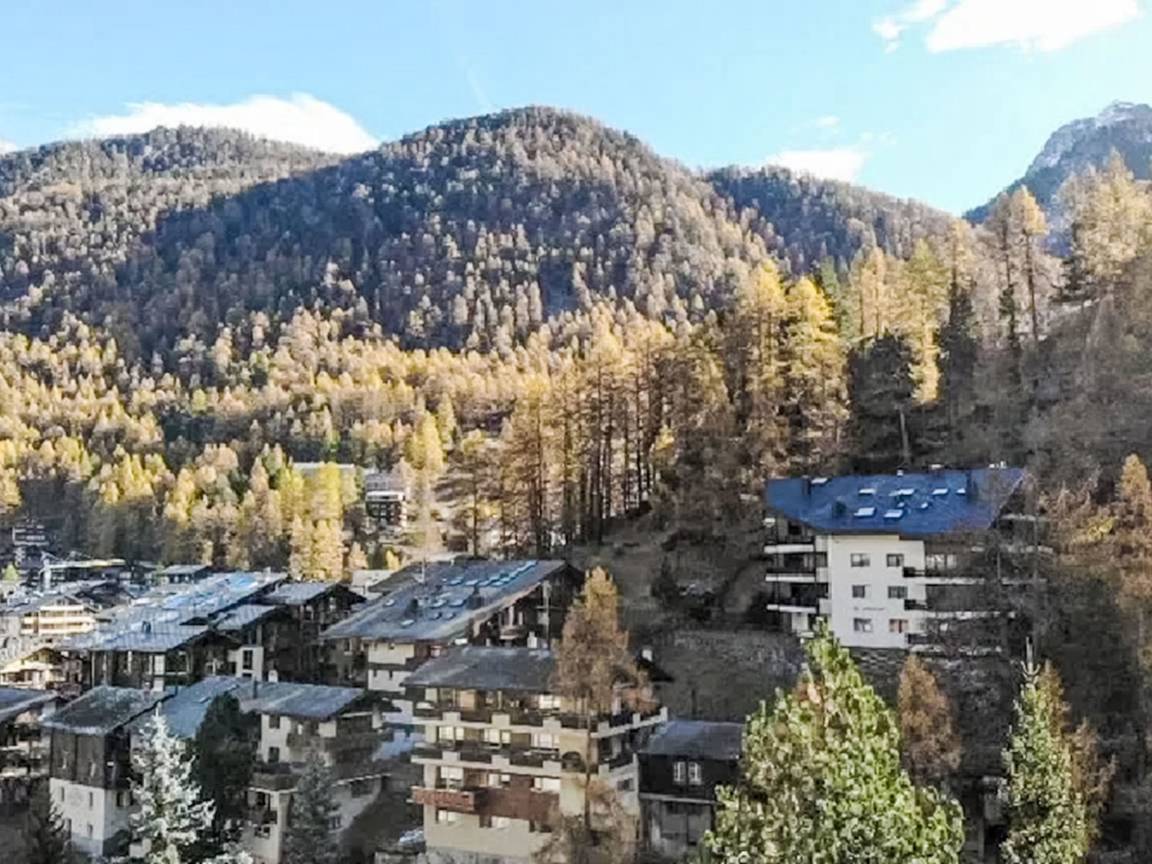 150 M² Apartment ∙ 4 Bedrooms ∙ 8 Guests - Zermatt