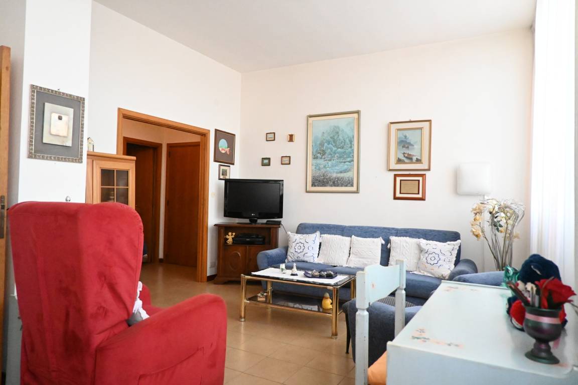 75 M² Apartment ∙ 2 Bedrooms ∙ 3 Guests - Senigallia
