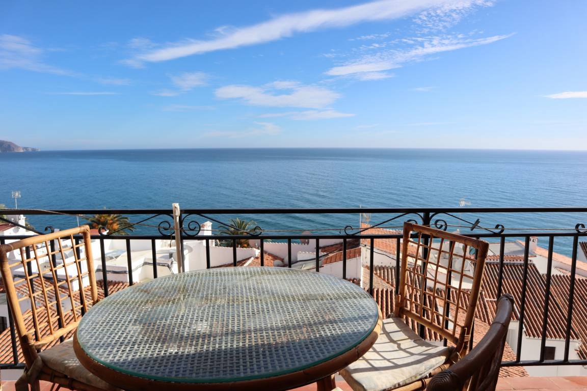 90 M² Appartement ∙ 2 Chambres ∙ 4 Personnes - Nerja
