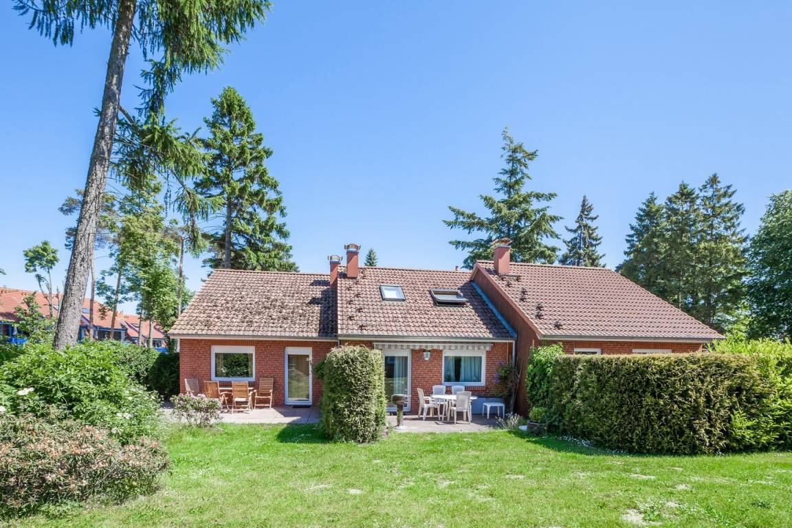54 M² Ferienhaus ∙ 2 Schlafzimmer ∙ 4 Gäste - Boltenhagen