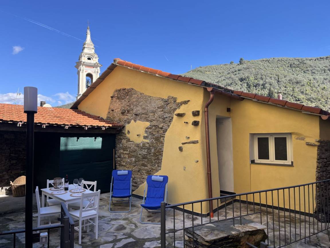 45 M² Huis ∙ 1 Slaapkamer ∙ 4 Gasten - Dolcedo
