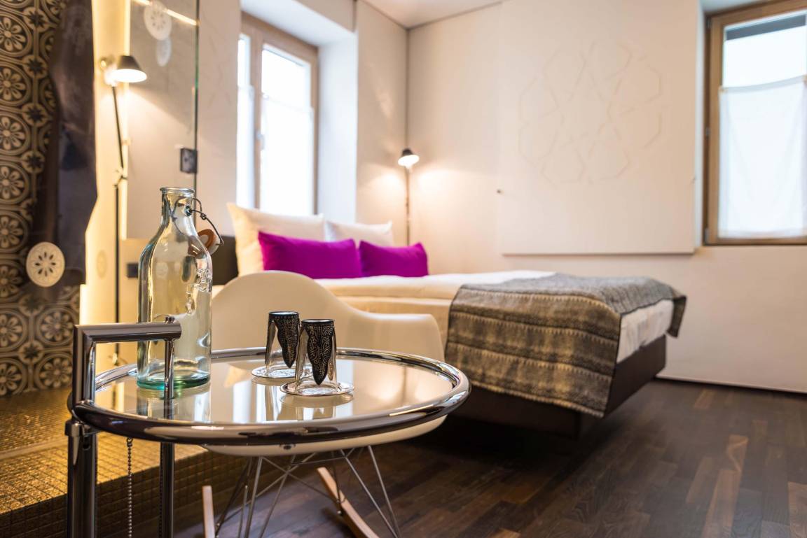 20 M² Hotel ∙ 2 Guests - Innsbruck