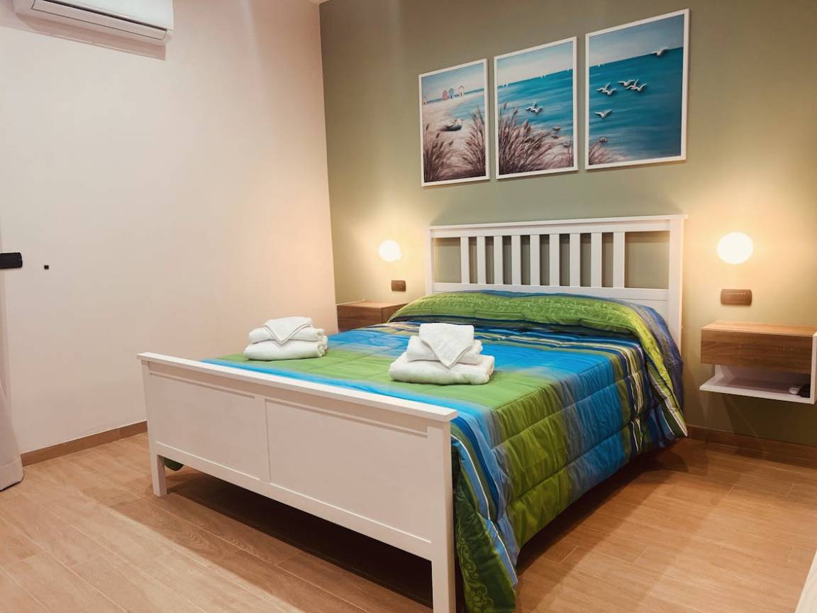 50 M² Apartamento ∙ 1 Habitación ∙ 2 Huéspedes - Vibo Valentia