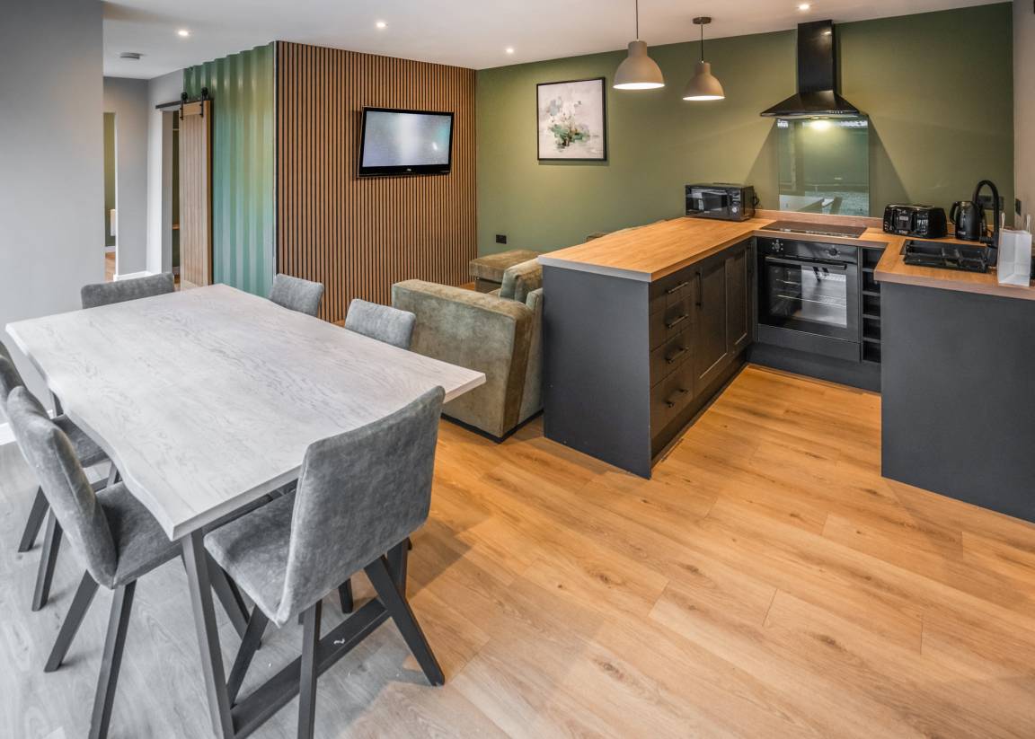 Chalet ∙ 2 Bedrooms ∙ 2 Guests - Bath