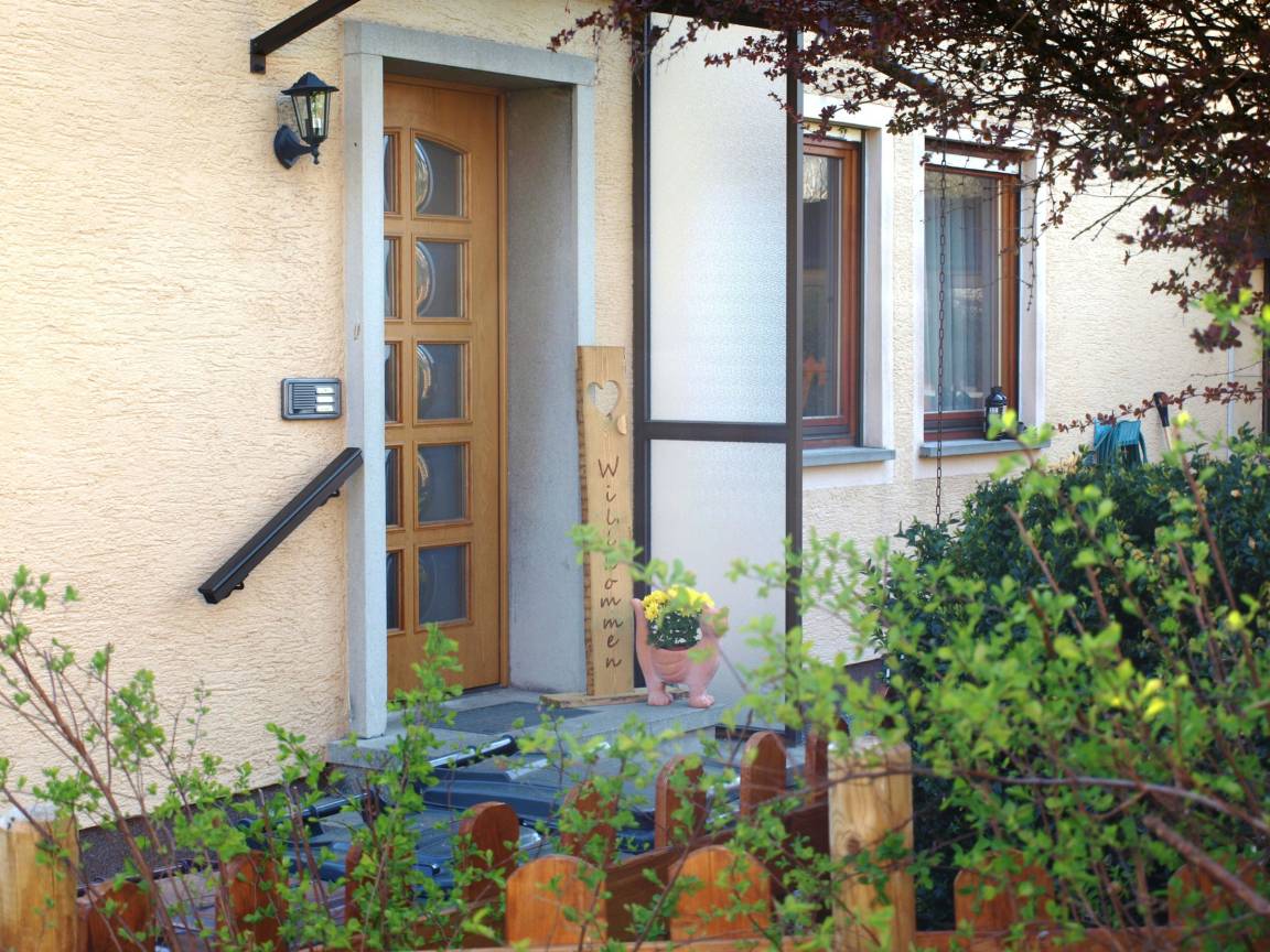 96 M² Appartement ∙ 3 Chambres ∙ 5 Personnes - Albstadt