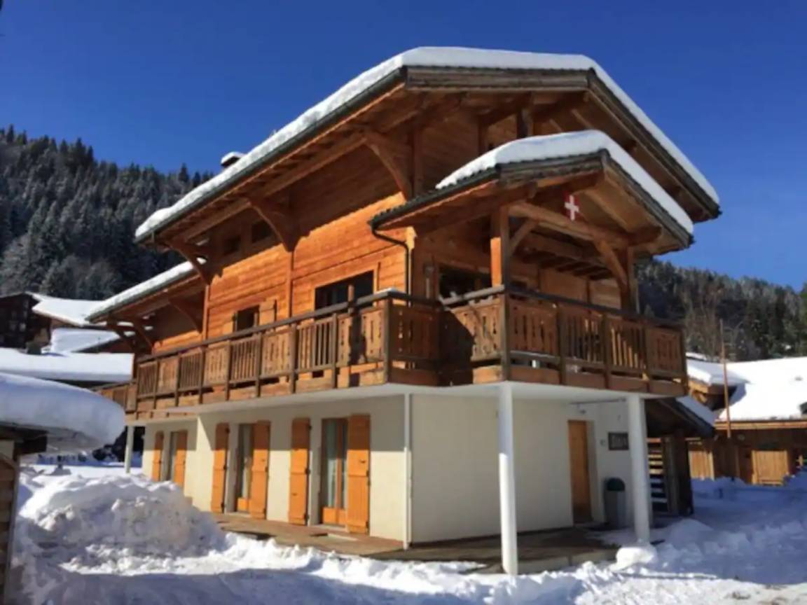 250 M² Chalet ∙ 5 Chambres ∙ 10 Personnes - Morzine