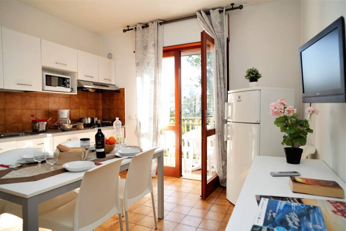 40 M² Apartment ∙ 2 Bedrooms ∙ 5 Guests - Lignano Sabbiadoro