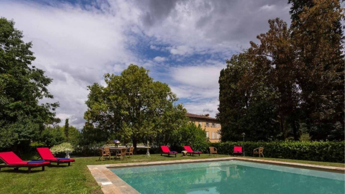 10000 M² Villa ∙ 7 Habitaciones ∙ 16 Huéspedes - Lucca