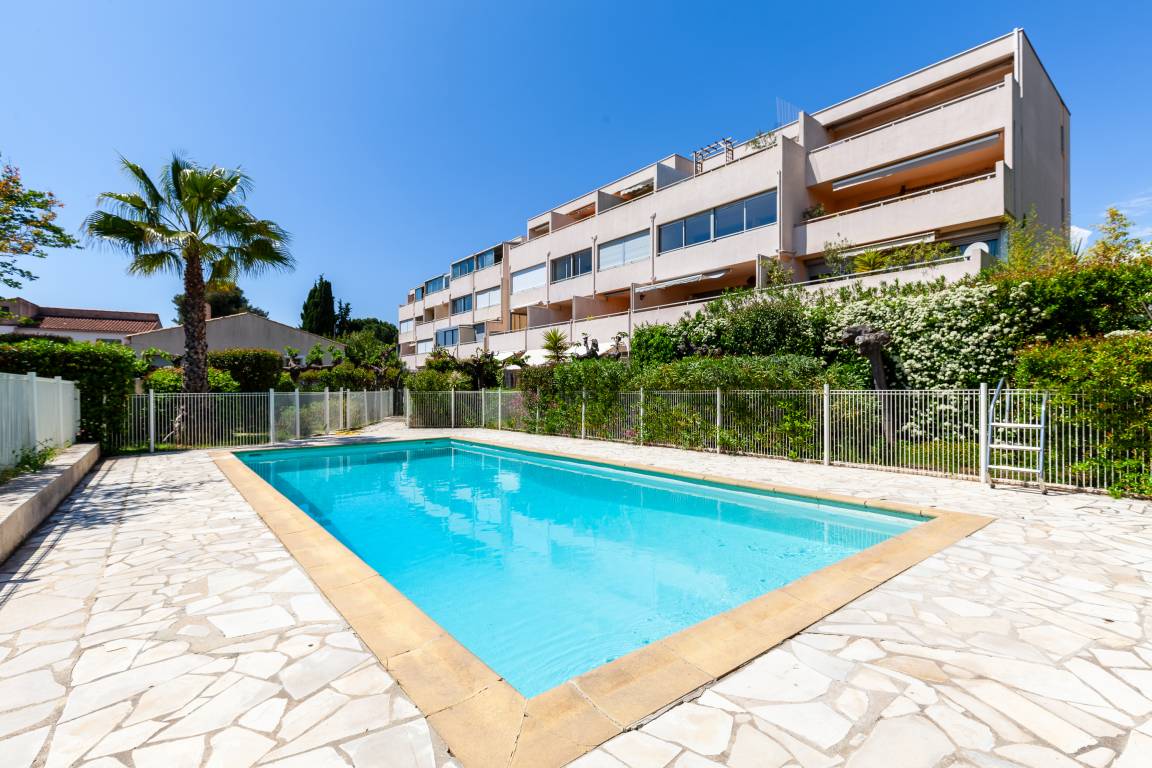 40 M² Appartement ∙ 1 Chambre ∙ 2 Personnes - La Seyne-sur-Mer