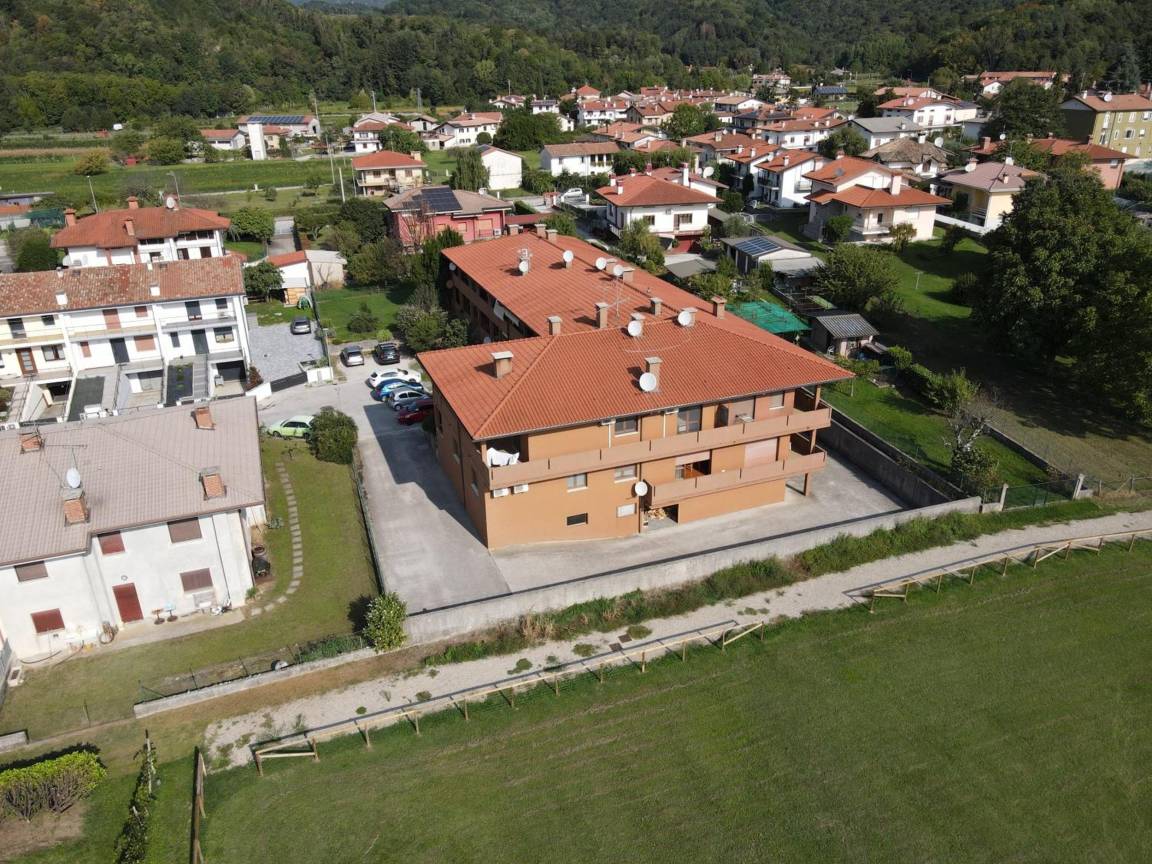 80 M² Apartament ∙ 3 Sypialnie ∙ 8 Gości - Udine