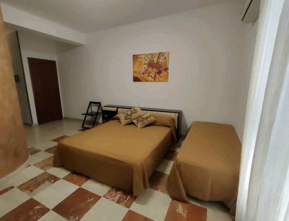 120 M² Ferienhaus ∙ 2 Schlafzimmer ∙ 8 Gäste - Alcamo