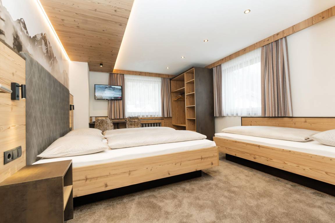 27 M² Hotel ∙ 1 Bedroom ∙ 3 Guests - Ischgl