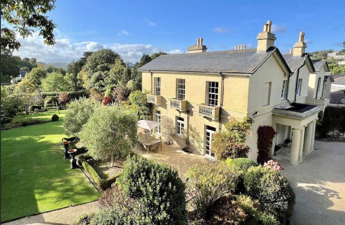 500 M² House ∙ 5 Bedrooms ∙ 10 Guests - Paignton
