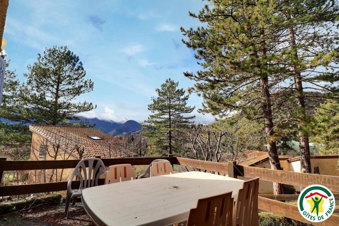 35 M² Gîte ∙ 2 Chambres ∙ 3 Personnes - Drôme
