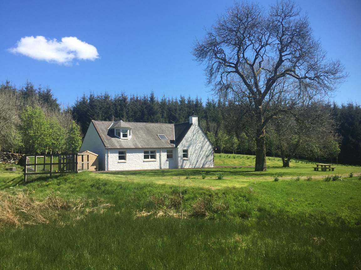 Cottage ∙ 3 Bedrooms ∙ 6 Guests - Ayrshire