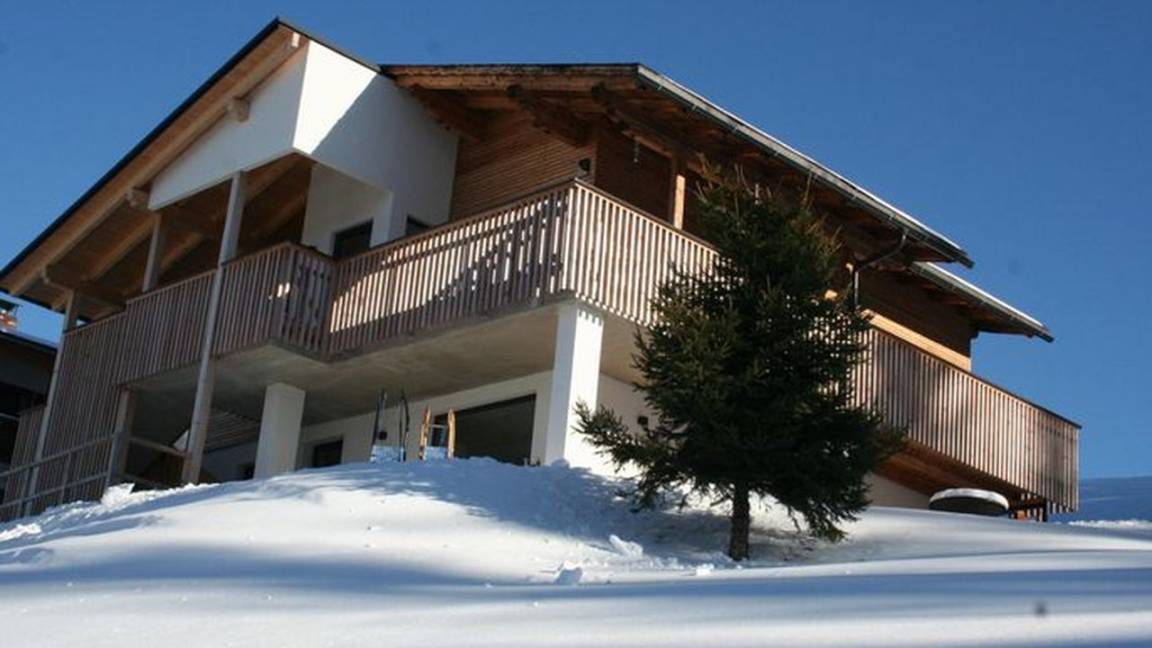 120 M² Ferienhaus ∙ 2 Schlafzimmer ∙ 4 Gäste - Obertraun