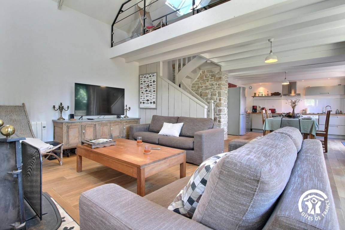 122 M² Gîte ∙ 2 Chambres ∙ 6 Personnes - Étel