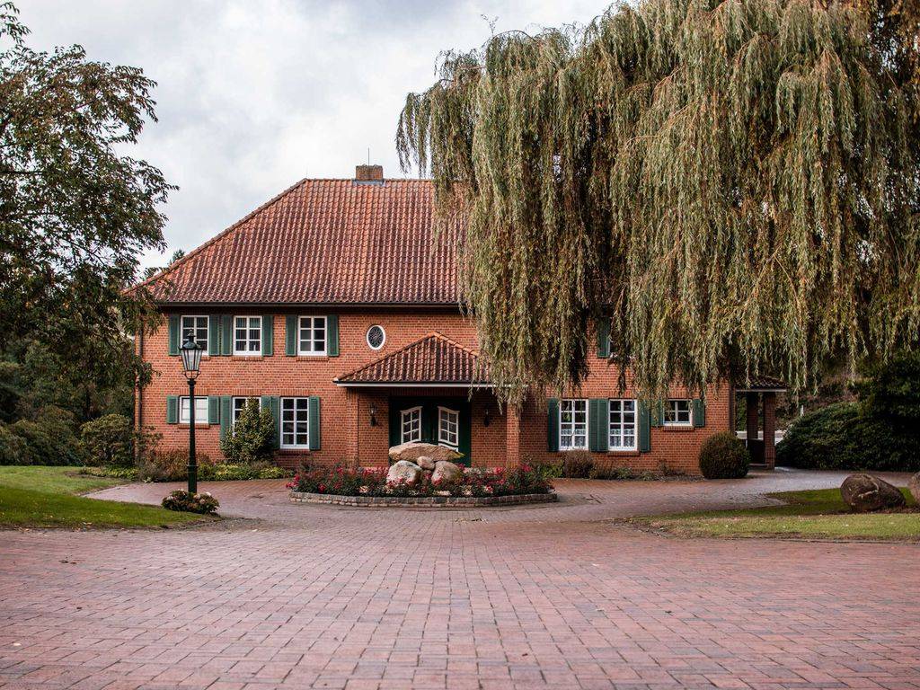 350 M² House ∙ 4 Bedrooms ∙ 14 Guests - Nedersaksen