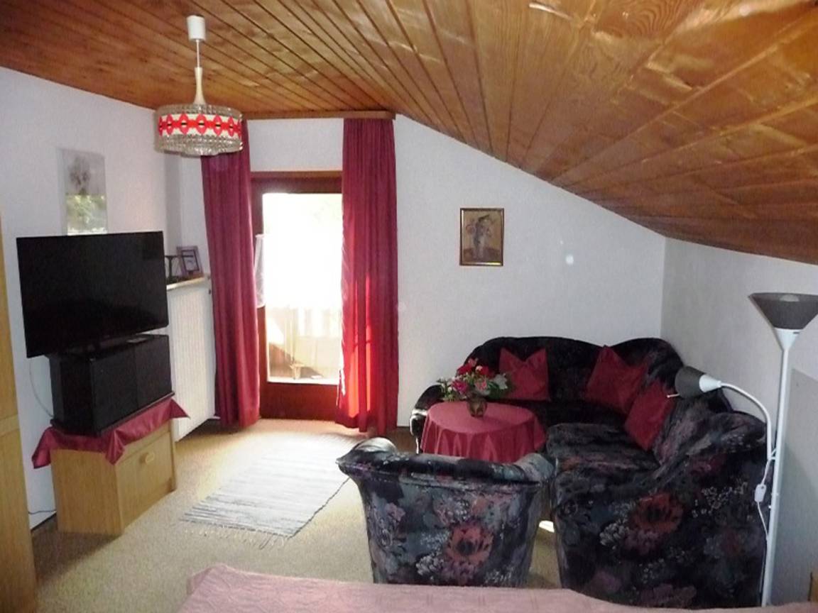 70 M² Ferienwohnung ∙ 2 Schlafzimmer ∙ 6 Gäste - Waging am See