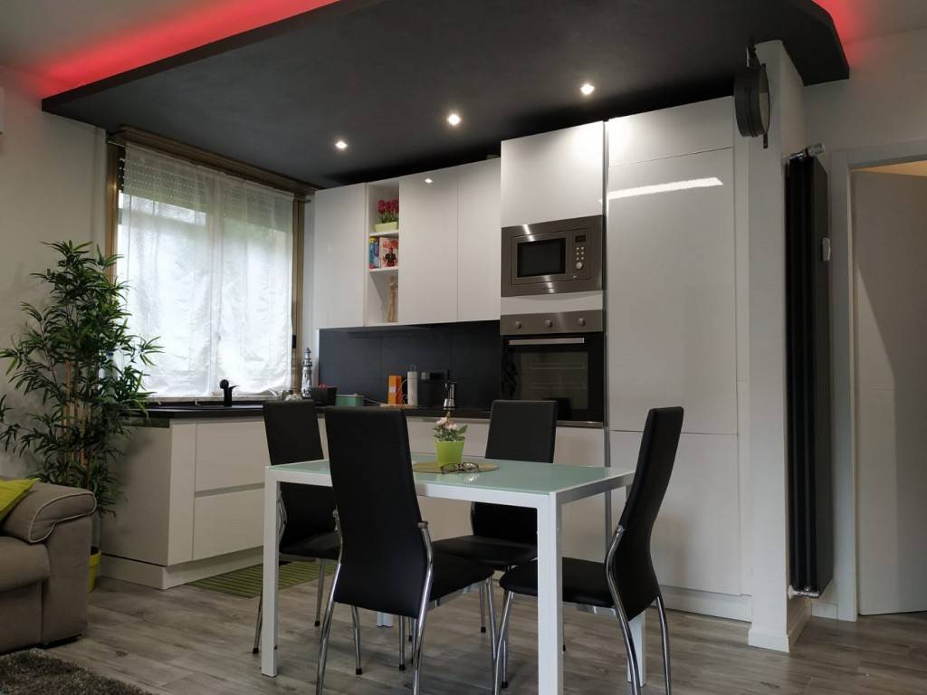 60 M² Apartamento ∙ 1 Habitación ∙ 4 Huéspedes - Como