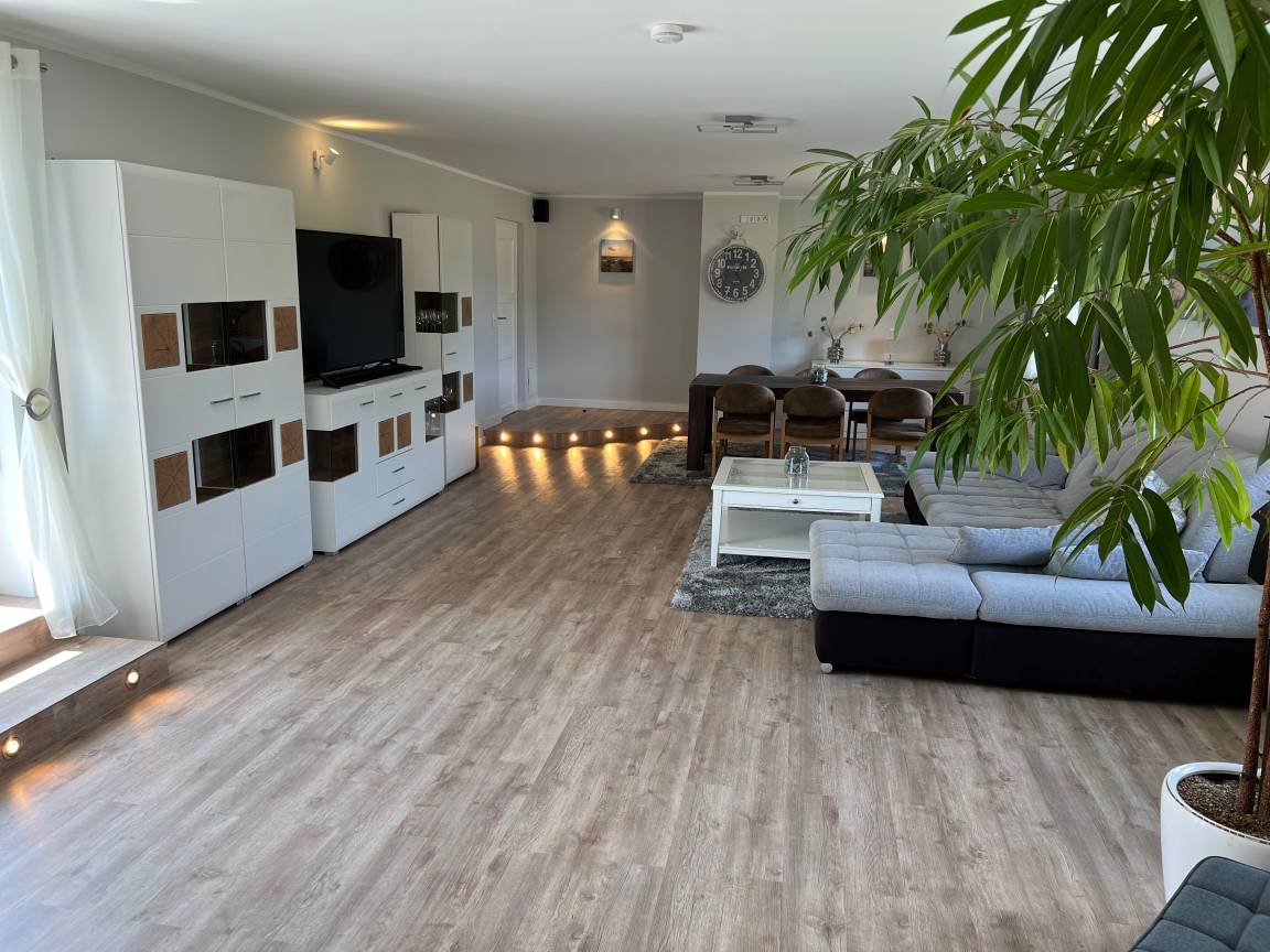 155 M² Bungalow ∙ 3 Chambres ∙ 8 Personnes - Leipzig