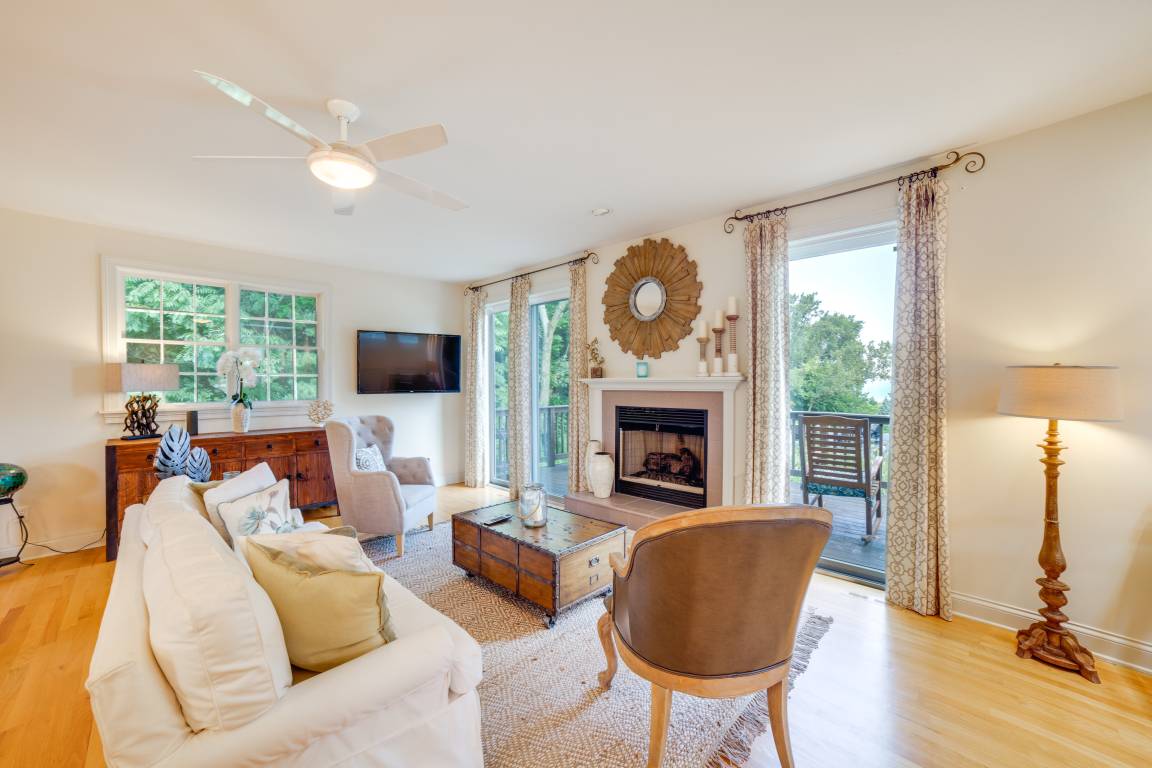 208 M² House ∙ 2 Bedrooms ∙ 8 Guests - Gary, IN