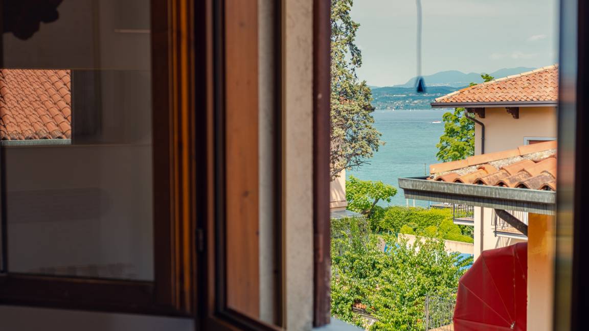 55 M² Ferienwohnung ∙ 2 Schlafzimmer ∙ 5 Gäste - Manerba del Garda