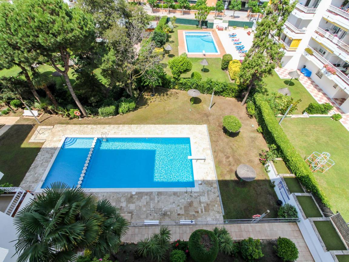 65 M² Apartamento ∙ 2 Habitaciones ∙ 6 Huéspedes - Lloret de Mar