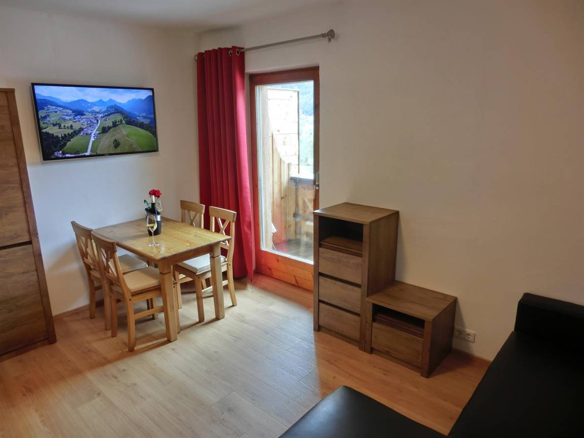 38 M² Ferienwohnung ∙ 1 Schlafzimmer ∙ 4 Gäste - Thiersee