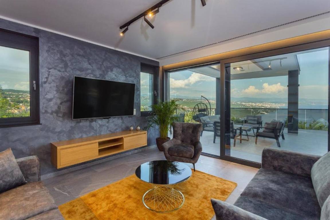 350 M² Dom ∙ 3 Sypialnie ∙ 6 Gości - Rijeka