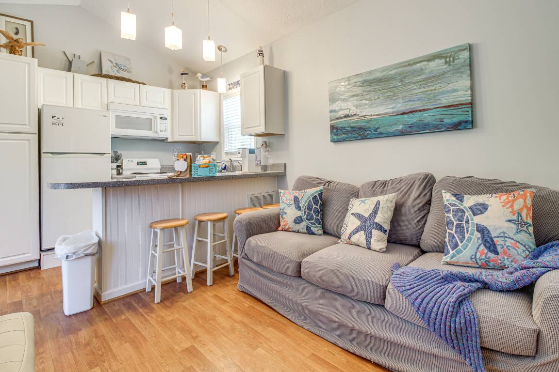 37 M² House ∙ 2 Bedrooms ∙ 7 Guests - Hampstead, NC