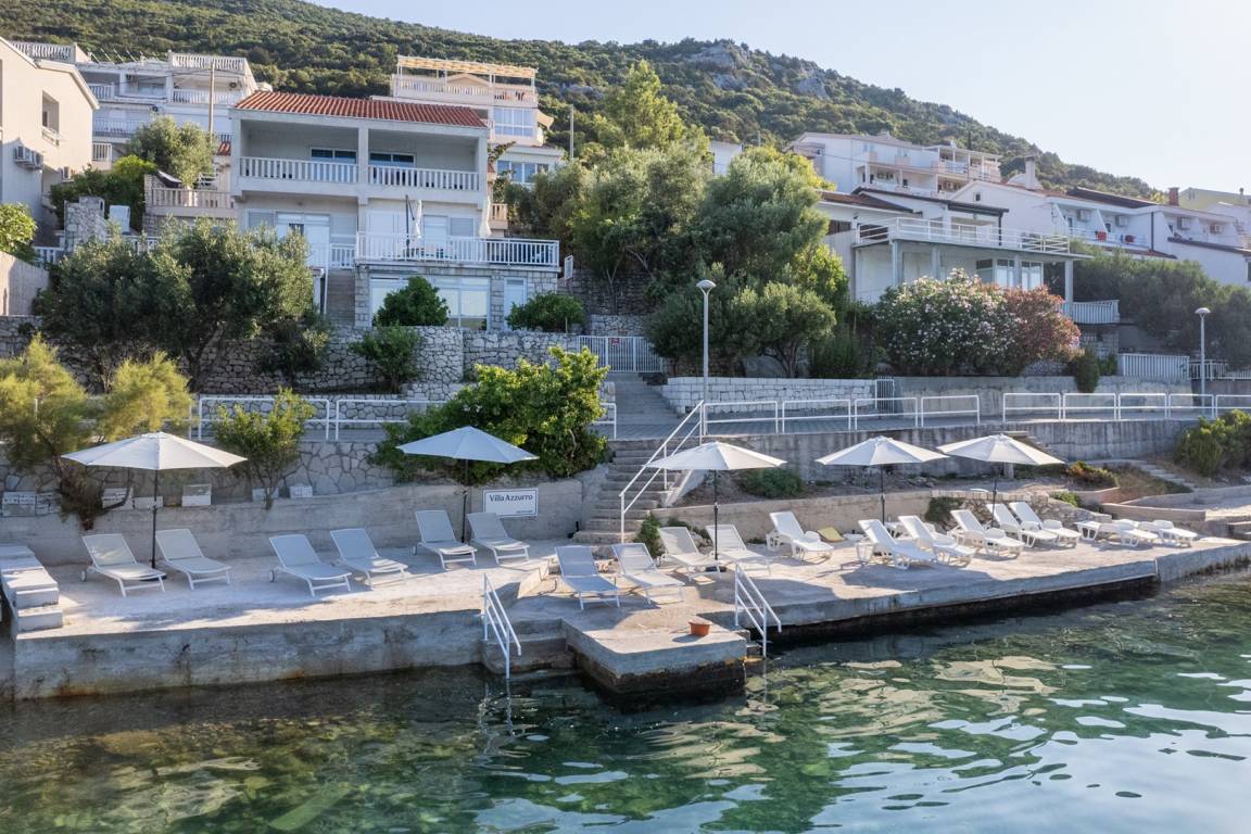 230 M² Villa ∙ 6 Bedrooms ∙ 14 Guests - Neum