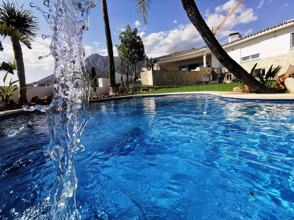 460 M² Villa ∙ 3 Bedrooms ∙ 8 Guests - Marbella