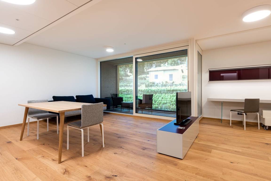 50 M² Apartment ∙ 2 Guests - Switzerland