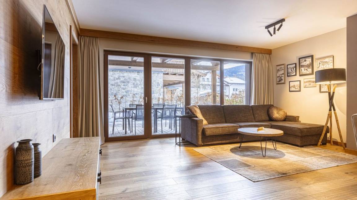 92 M² Ferienwohnung ∙ 3 Schlafzimmer ∙ 8 Gäste - Ehrwald