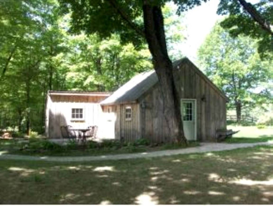 House ∙ 1 Bedroom ∙ 2 Guests - New Hampshire (State)