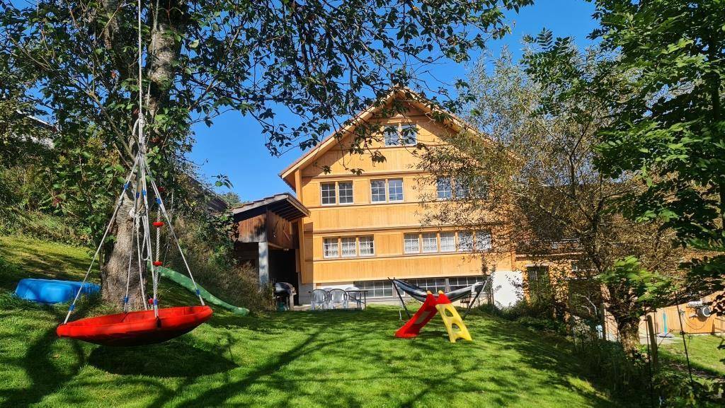 200 M² Casa ∙ 4 Habitaciones ∙ 11 Huéspedes - Appenzell
