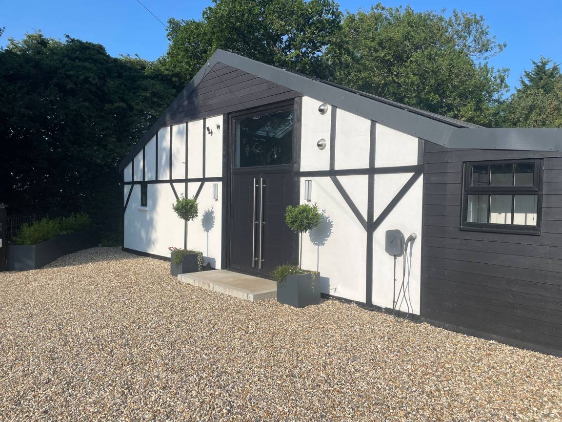 Cottage ∙ 4 Chambres ∙ 8 Personnes - Sittingbourne