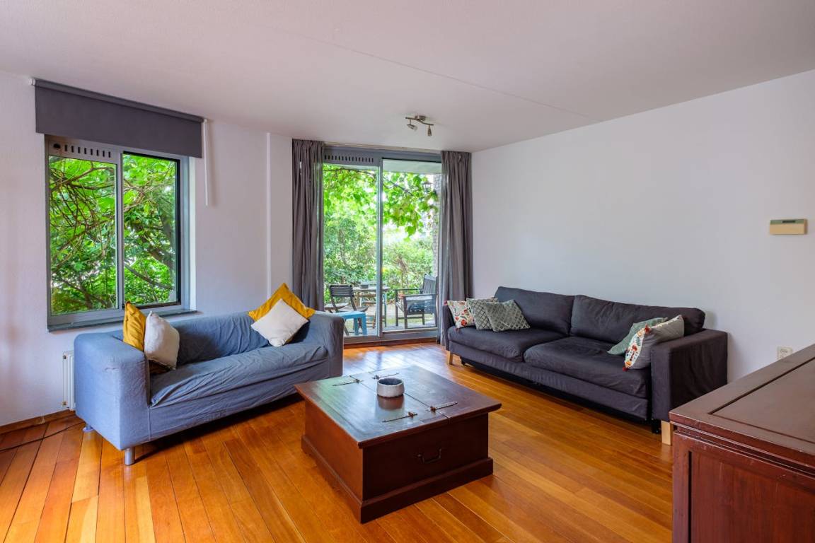 125 M² Apartment ∙ 4 Bedrooms ∙ 4 Guests - Amstelveen