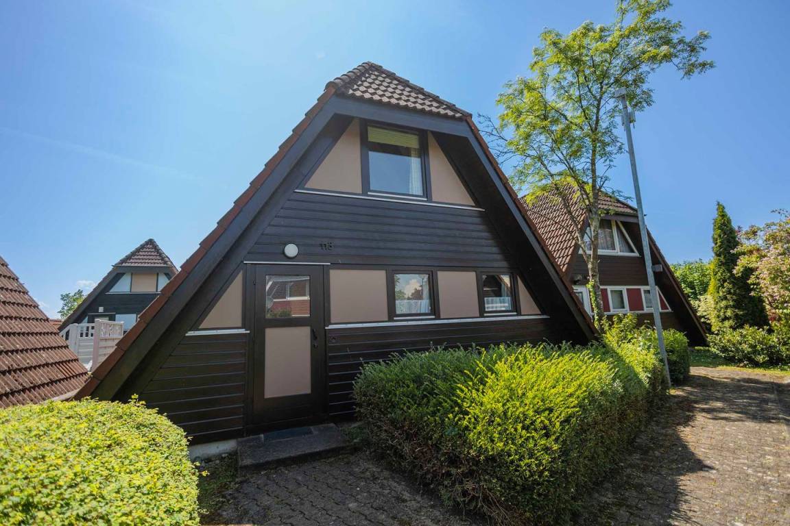 70 M² Ferienhaus ∙ 2 Schlafzimmer ∙ 5 Gäste - Bodensee