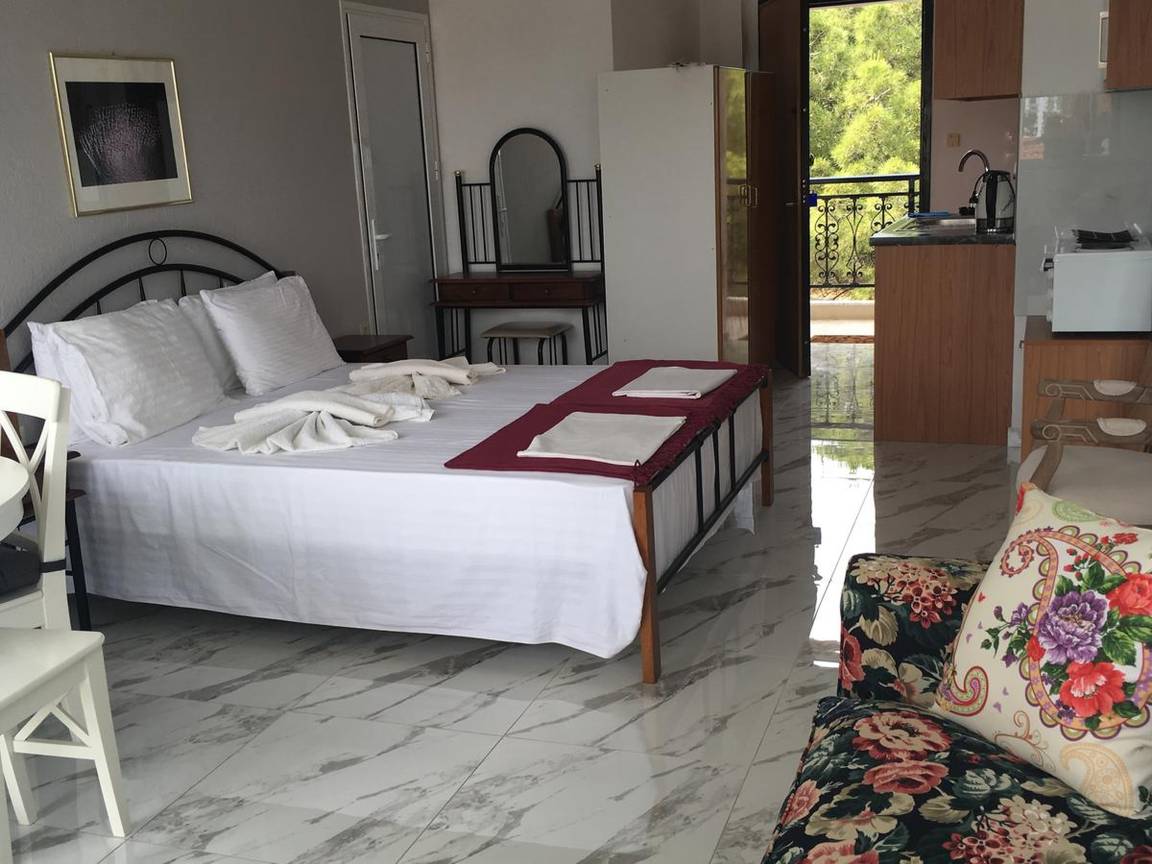 38 M² Apartment ∙ 1 Bedroom ∙ 2 Guests - Ситония