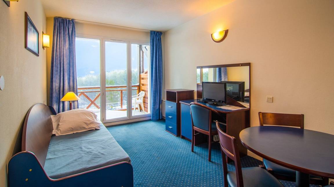 25 M² Studio ∙ 1 Chambre ∙ 2 Personnes - Font-Romeu-Odeillo-Via