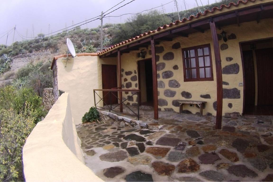 90 M² Villa ∙ 2 Bedrooms ∙ 6 Guests - Tejeda