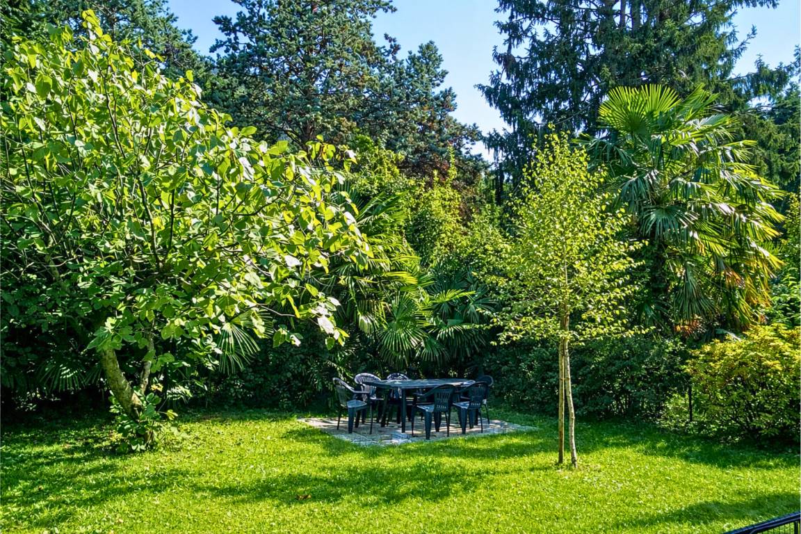 95 M² Appartamento Vacanza ∙ 3 Camere Da Letto ∙ 8 Ospiti - Luino