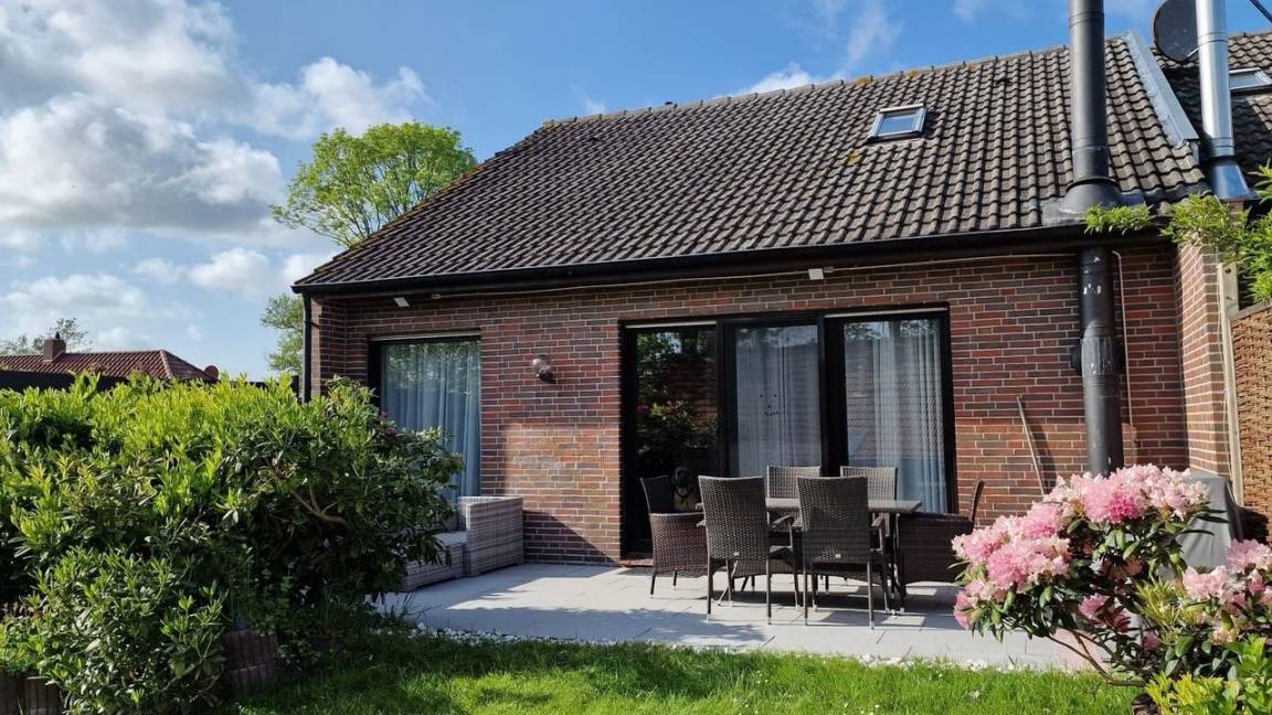 100 M² Ferienhaus ∙ 3 Schlafzimmer ∙ 8 Gäste - Esens