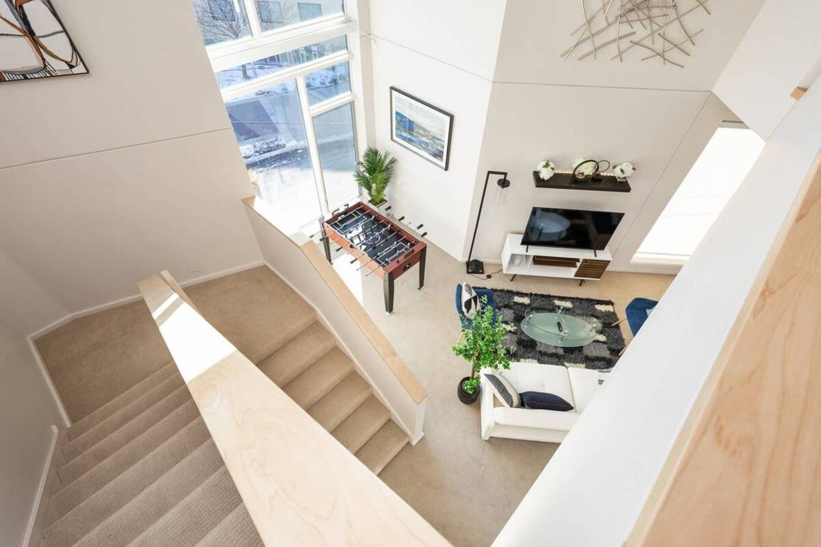 Apartment ∙ 3 Bedrooms ∙ 9 Guests - Indianapolis, IN