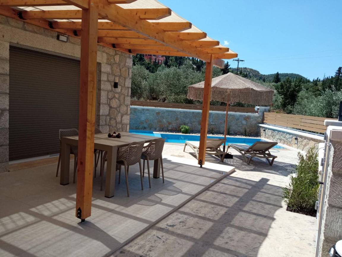 65 M² Apartment ∙ 2 Bedrooms ∙ 4 Guests - Lefkada