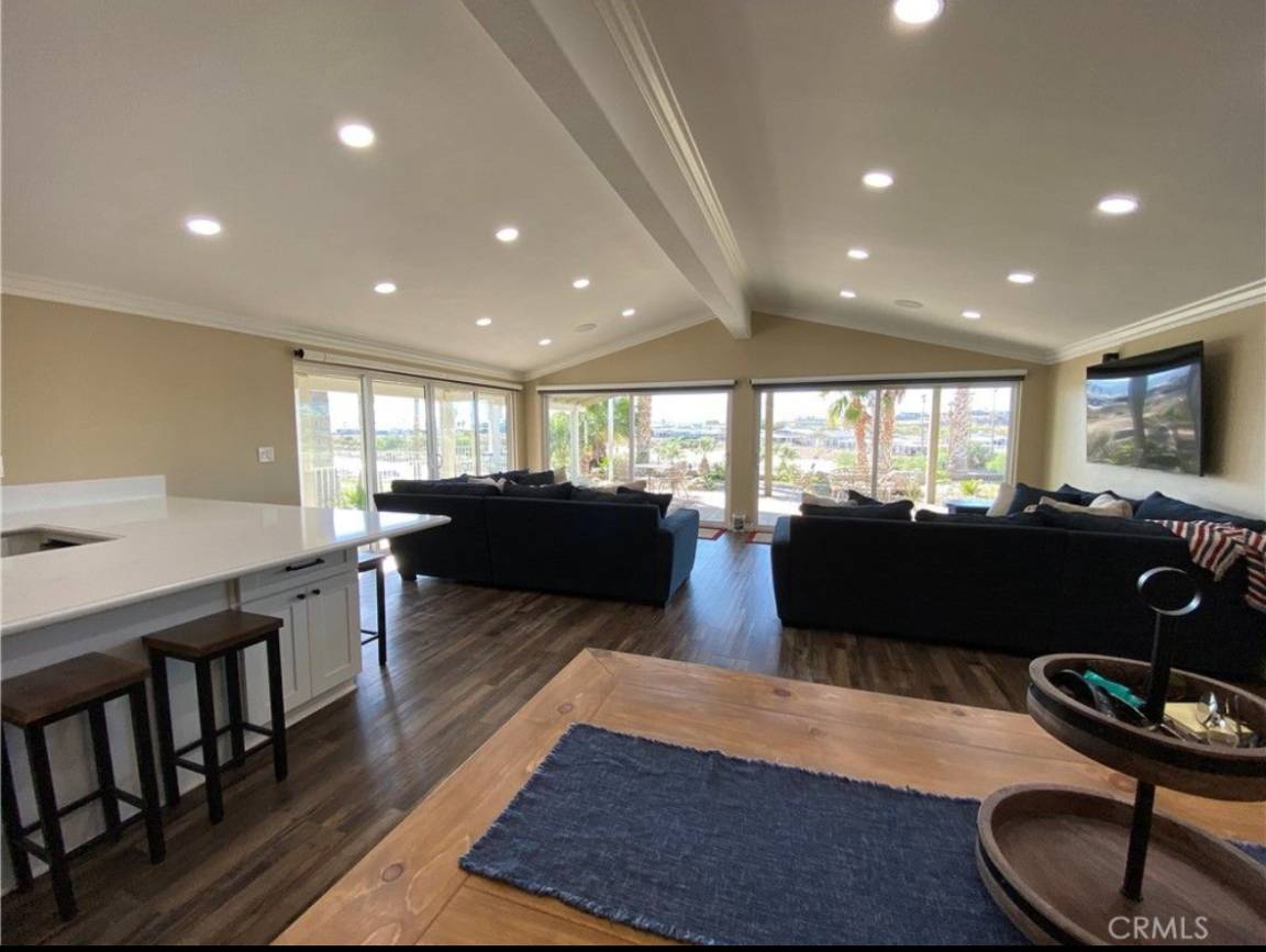 House ∙ 3 Bedrooms ∙ 12 Guests - Havasu Lake, CA