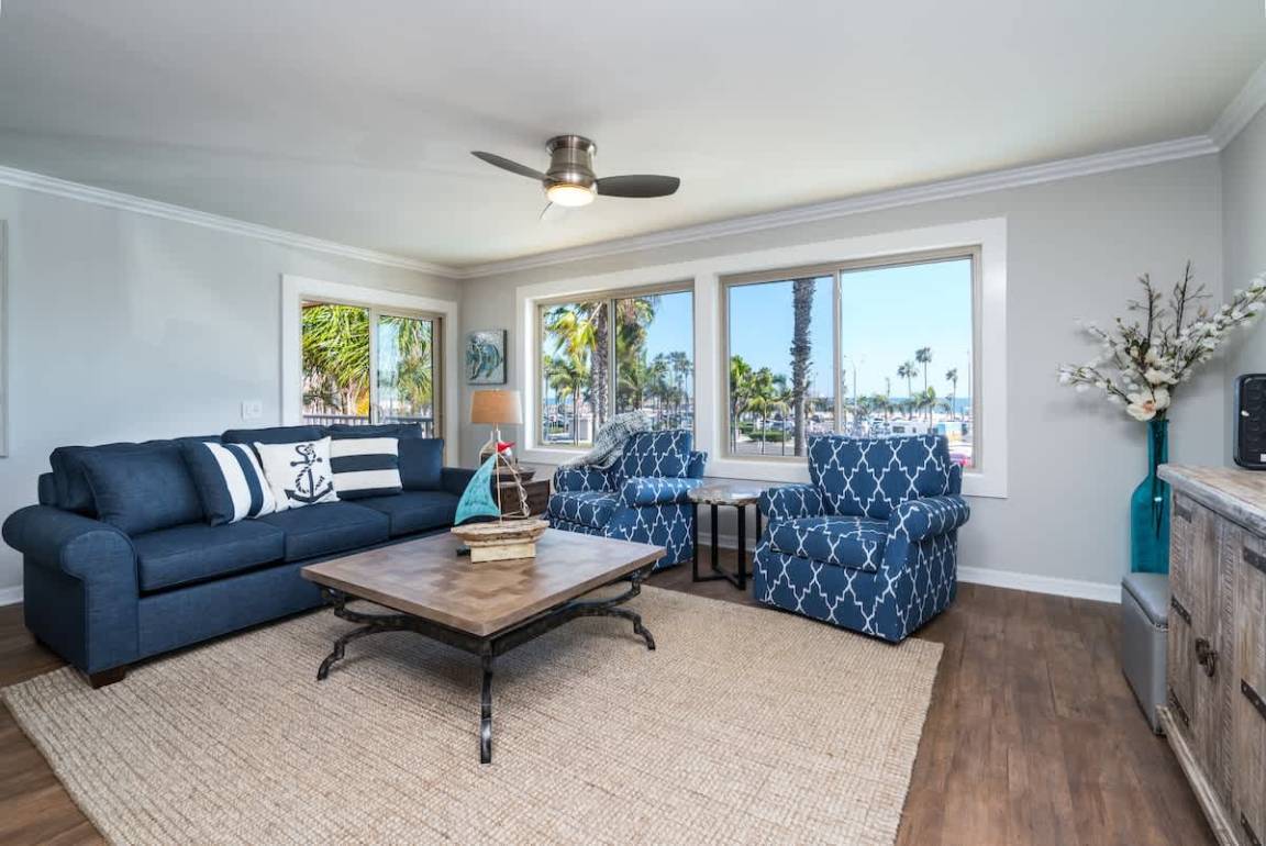 Ferienwohnung ∙ 3 Schlafzimmer ∙ 8 Gäste - Newport Beach, CA